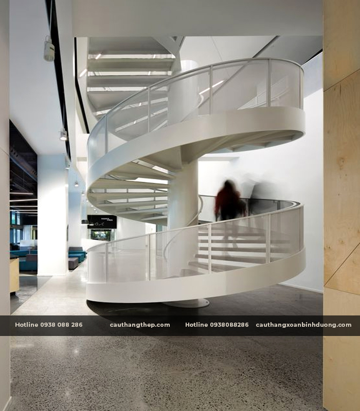 Chiêm ngưỡng mẫu thiết kế cầu thang xoắn ốc tuyệt đẹp